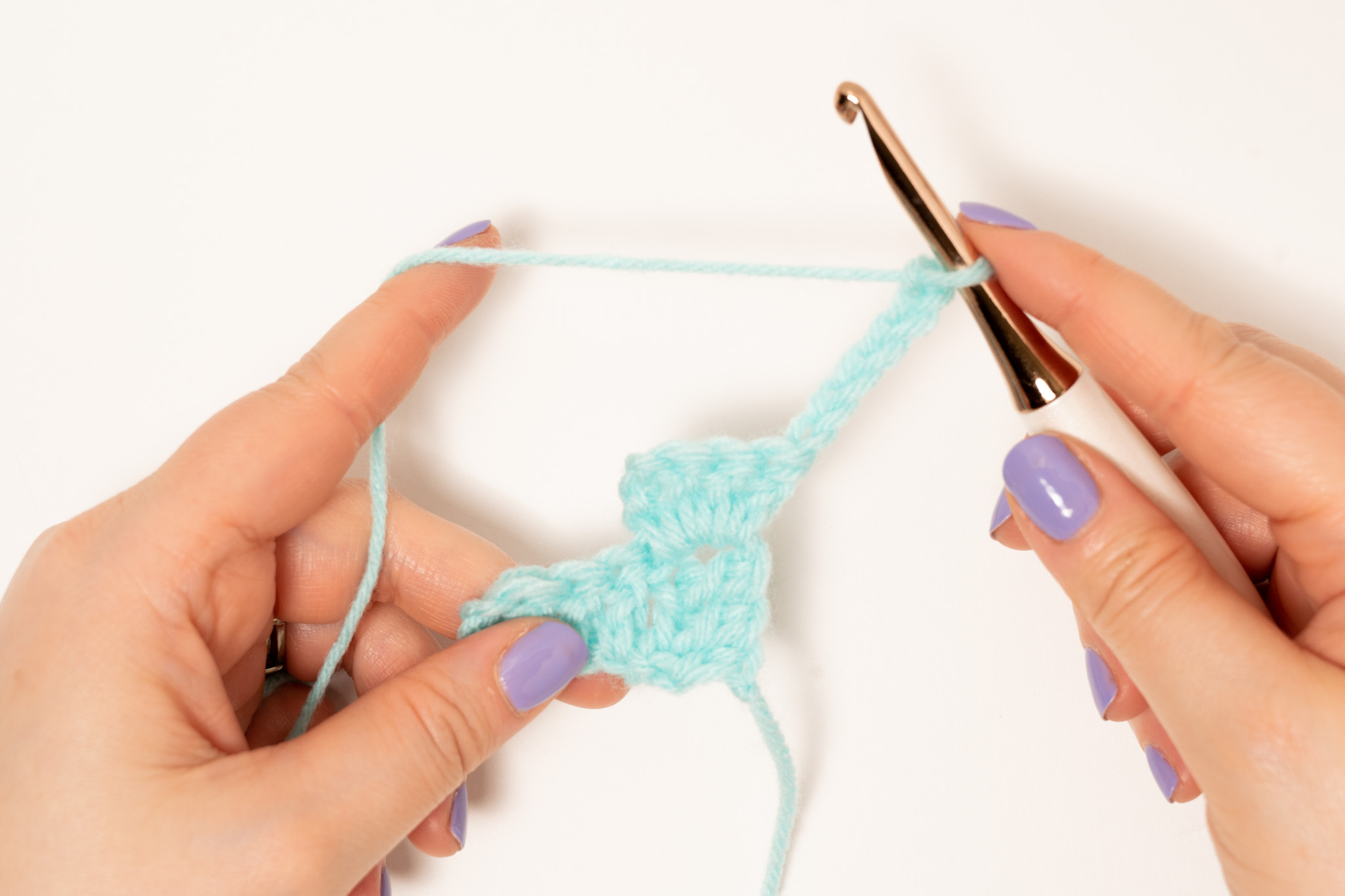 Corner To Corner (C2C) Crochet Stitch Tutorial - Just Be Crafty