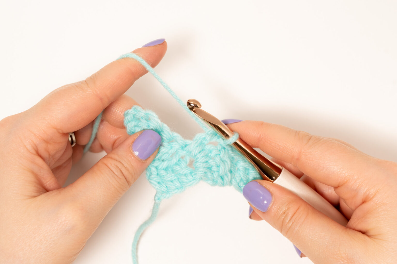 Corner To Corner (C2C) Crochet Stitch Tutorial - Just Be Crafty